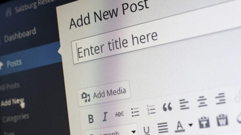 Wordで赤や青の文字の色を変更できないときに確認すること | wnkhs.net